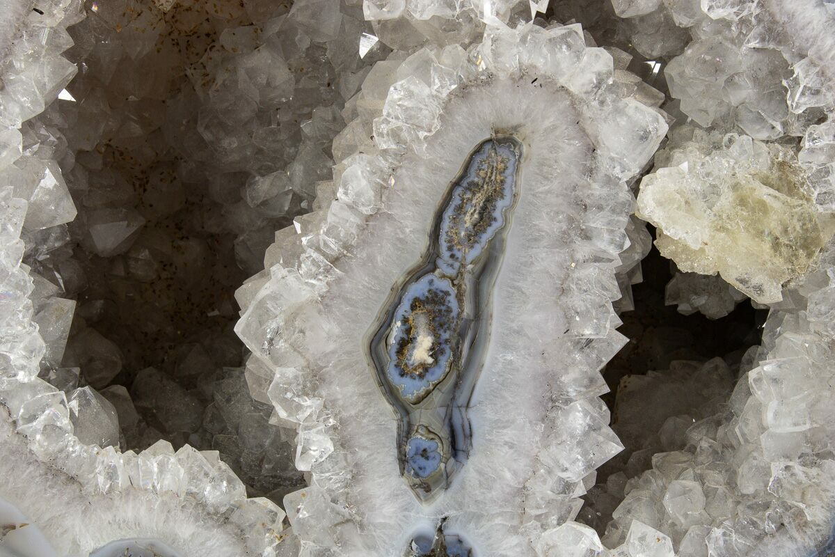 7.95" Las Choyas "Coconut" Geode Half with Double-Chamber - Mexico ...