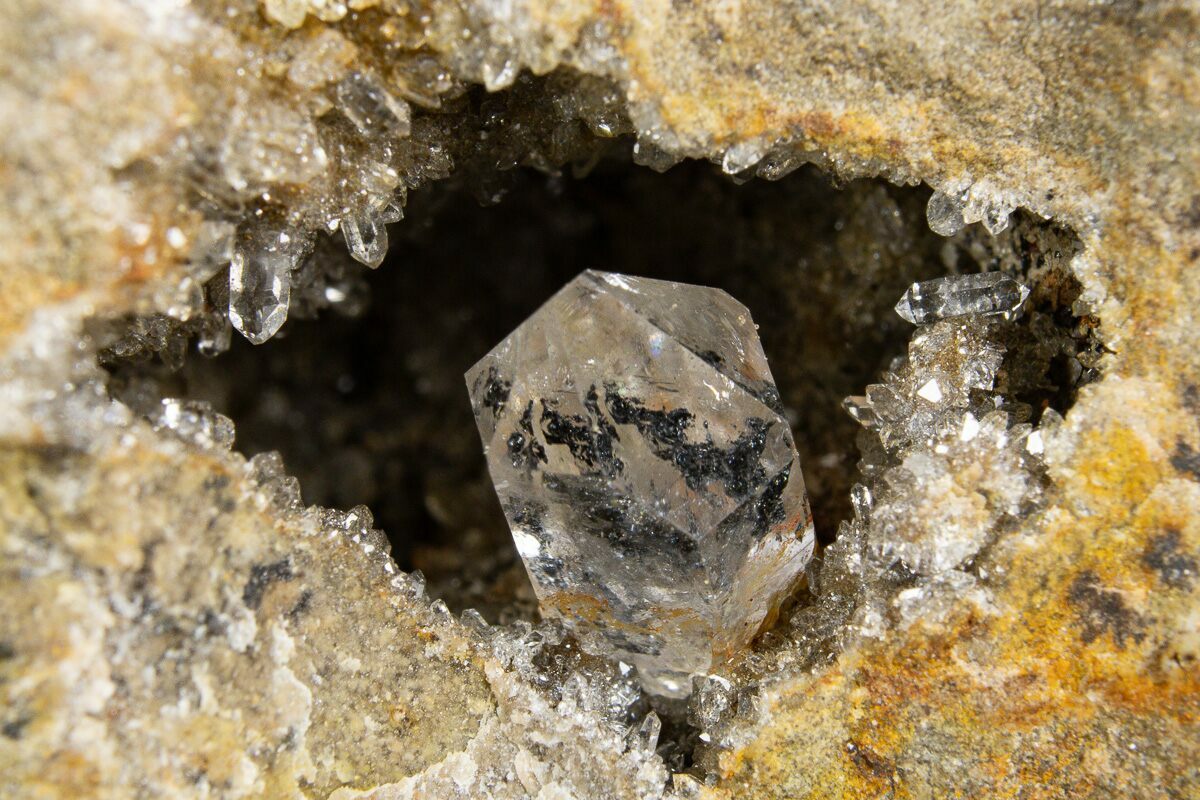 Herkimer Diamonds in Matrix - The Ace of Diamonds Mine, New York ...